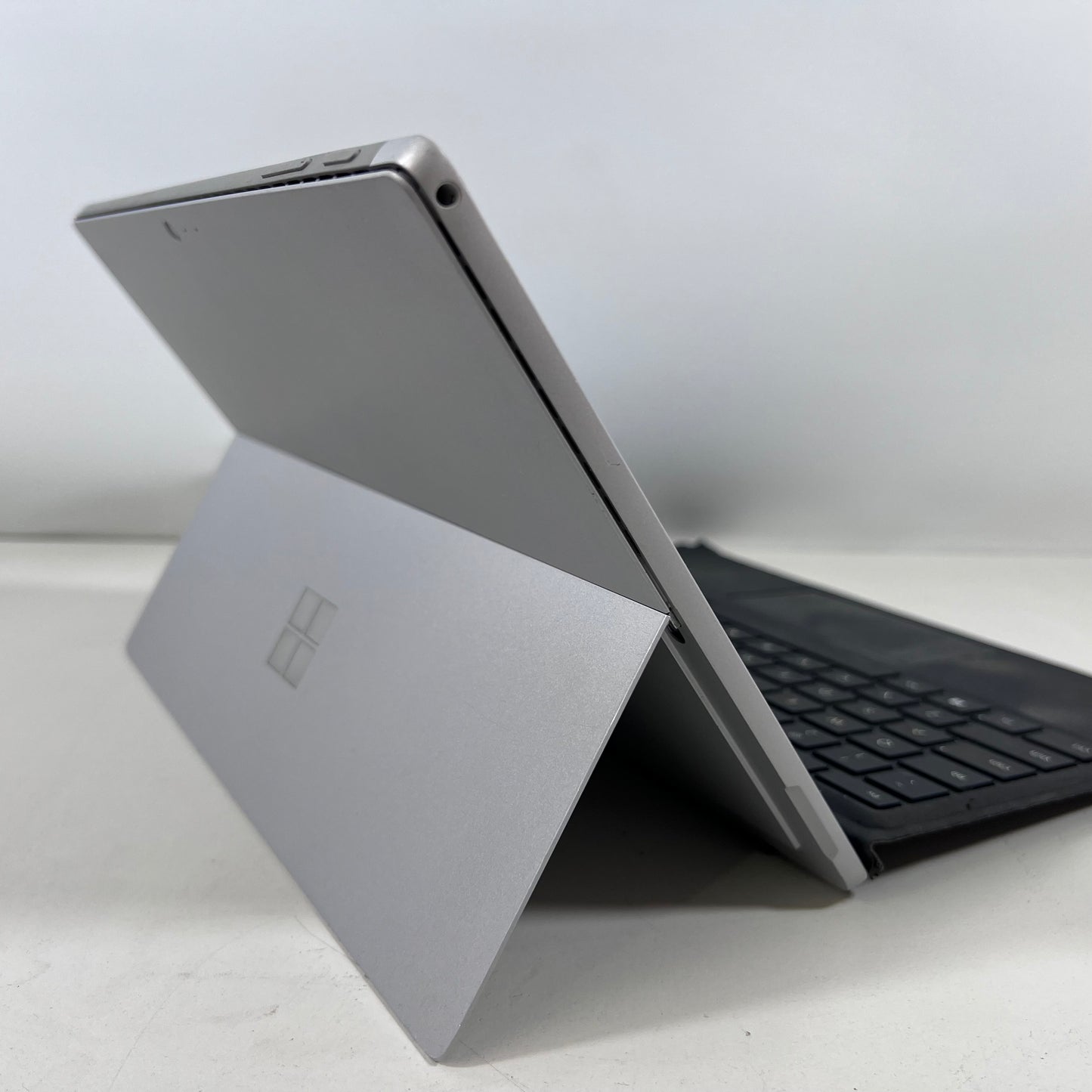 Microsoft Surface Pro 5 Tablet Computer – Green Collect