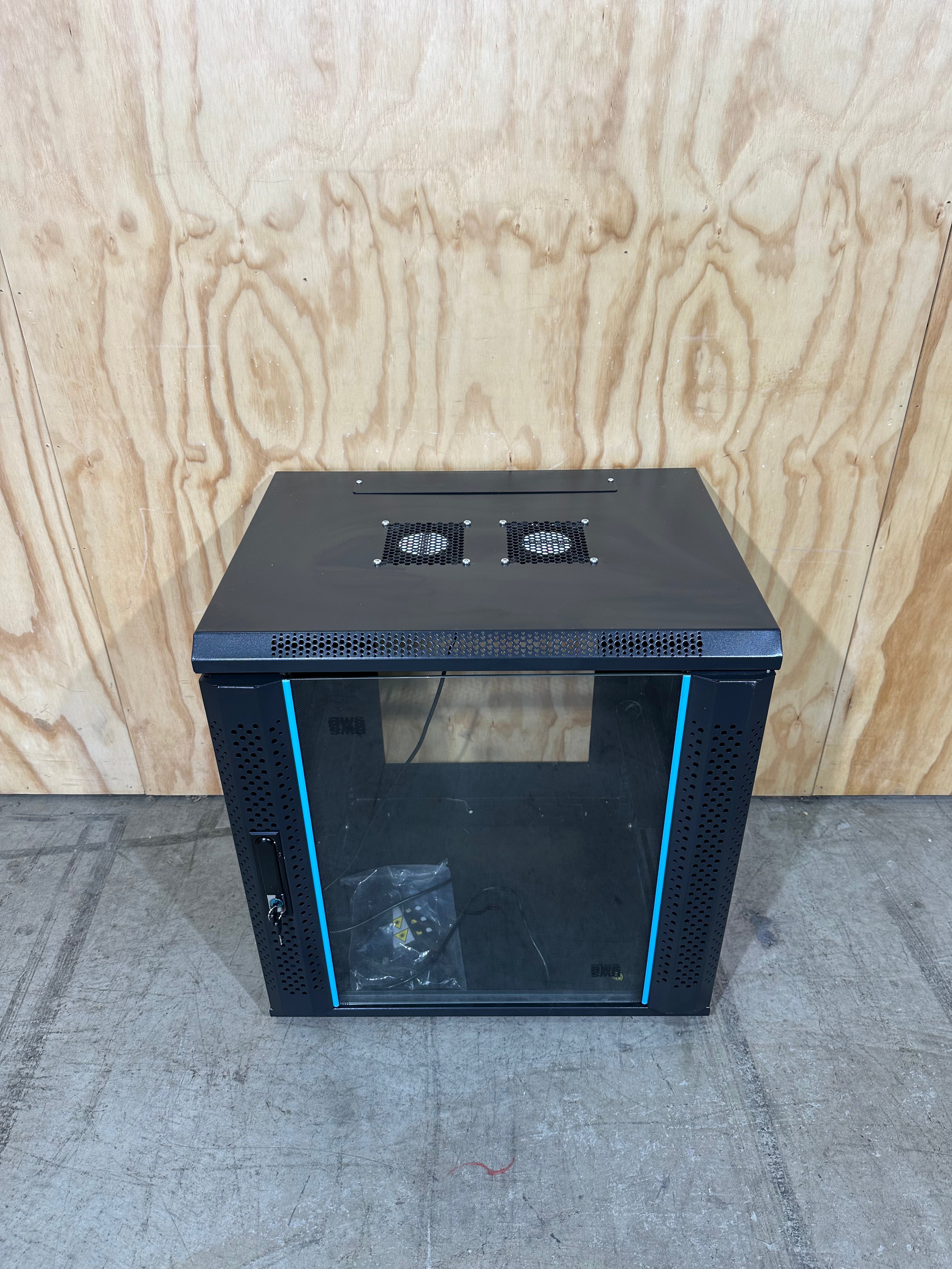 Rack World Systems Compact Server Rack – Green Collect